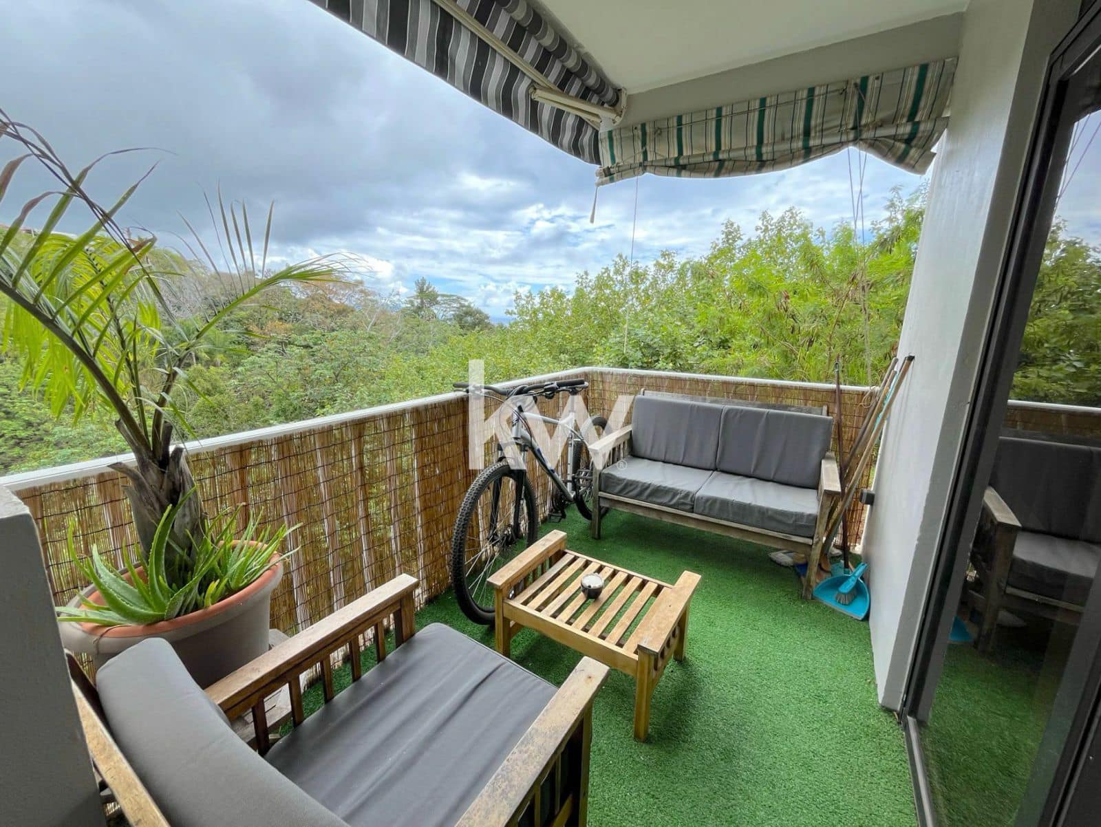 Nouveau Prix Pour Ce F3 Cozy ! - Pacific Good Deal